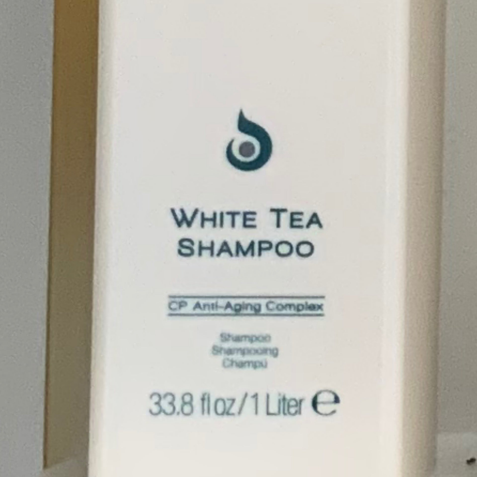 L’anza 1 Liter Healing Strength Shampoo | Soojee Beauty